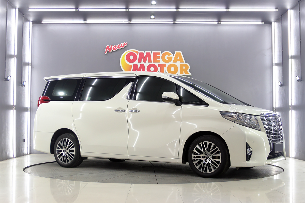 NEW OMEGAMOTOR | Showroom Dealer Mobil Bekas Bandung